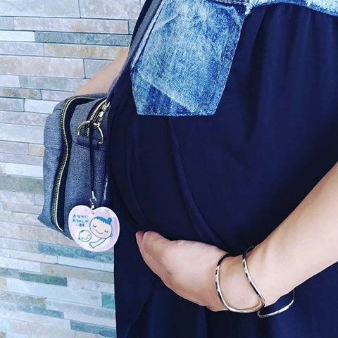 マタニティマークはいつからつける？どこでもらえる？注意点を解説 | 【楽天市場】 Mama's Life