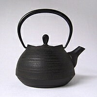 【楽天市場】壱鋳堂 南部鉄器:壱鋳堂 鉄瓶 刷毛目 hakeme 1L W18×D15×H20 cm | 価格比較 - 商品価格ナビ