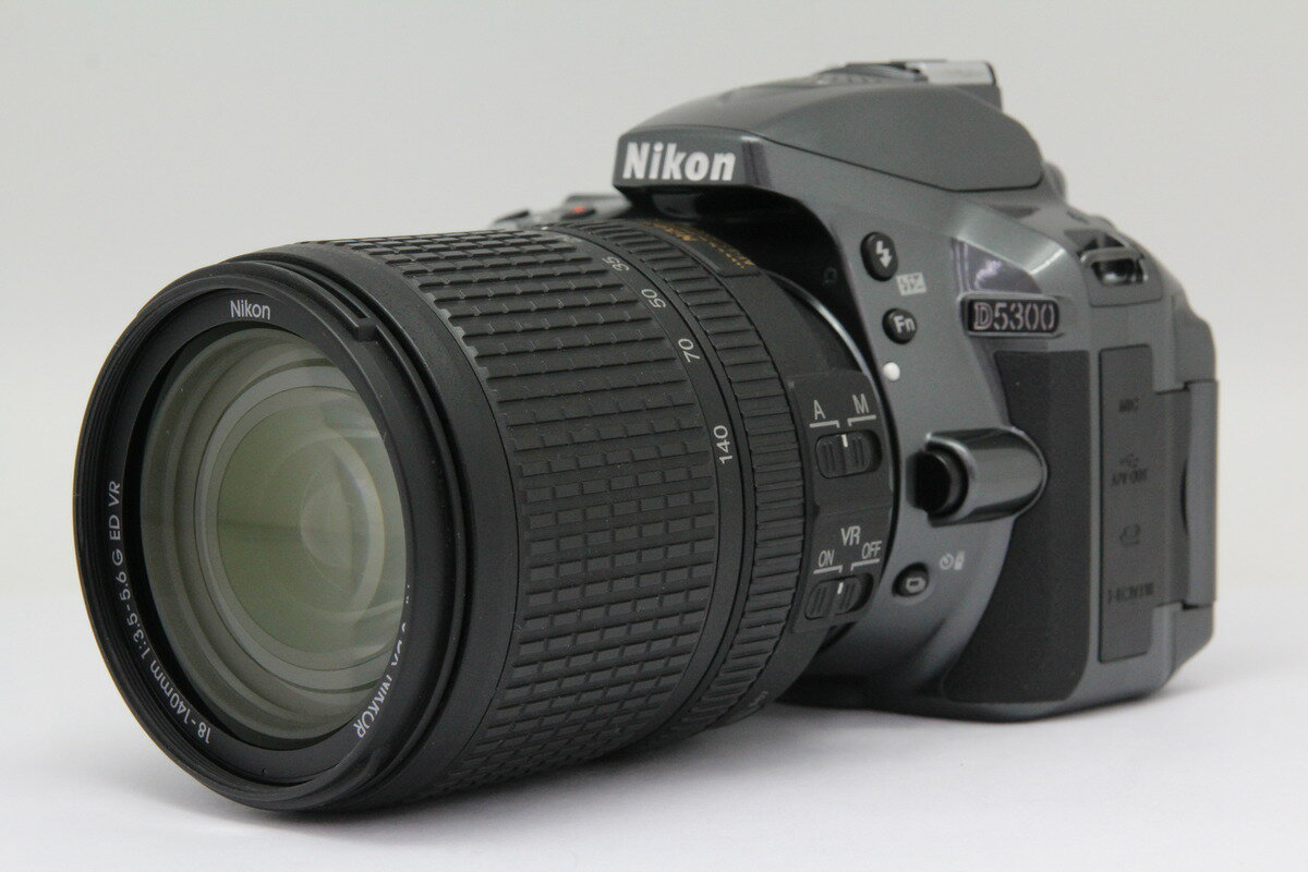 【楽天市場】ニコン Nikon D5300 D5300 18-140 VR レンズキット GRAY | 価格比較 - 商品価格ナビ